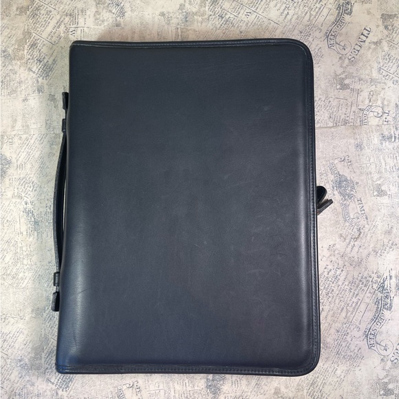 Coach | Office | Coach Vintage Black Leather Zip Top Handle Portfolio ...